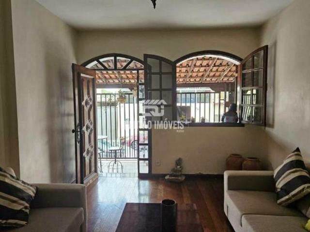 Casa à venda, 5 quartos, 3 suítes, 4 vagas, SANTA HELENA Contagem/MG
