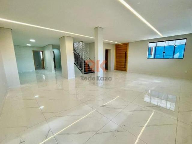 Casa à venda, 5 quartos, 3 vagas, Cabral Contagem/MG