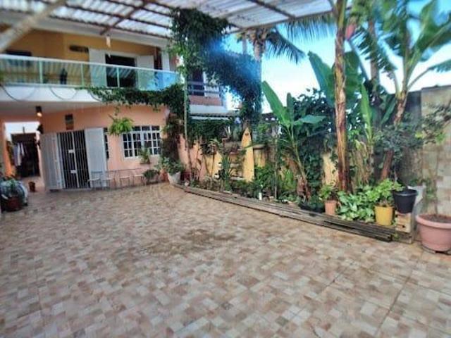 Casa à venda 5 Quartos, 5 Suites, 4 Vagas, 300M², Massaguaçu, Caraguatatuba SP