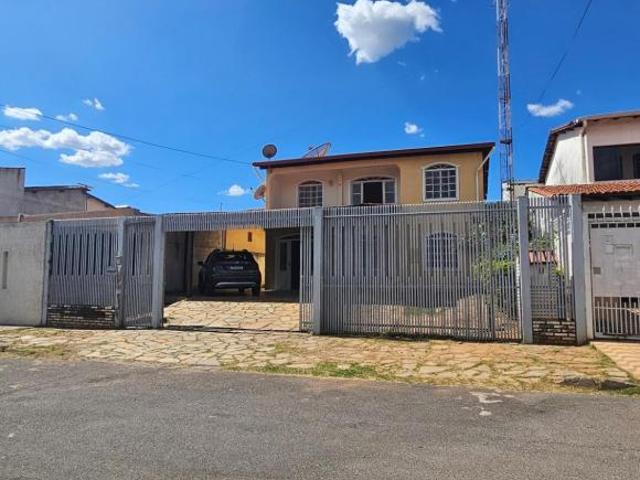 Casa a Venda 5 quartos