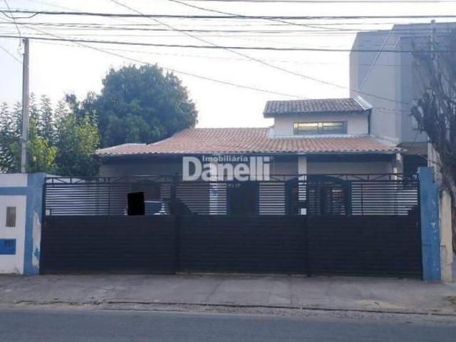 Casa à venda, 6 quartos, 1 suíte, 5 vagas, Esplanada Santa Terezinha Taubaté/SP