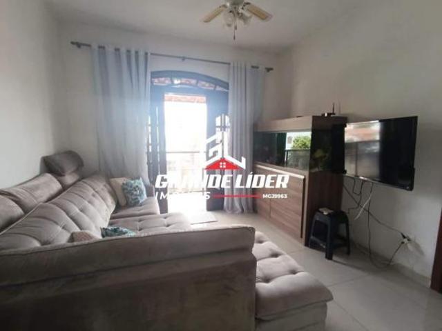 Casa à venda, 6 quartos, 1 suíte, 5 vagas, Glória Contagem/MG