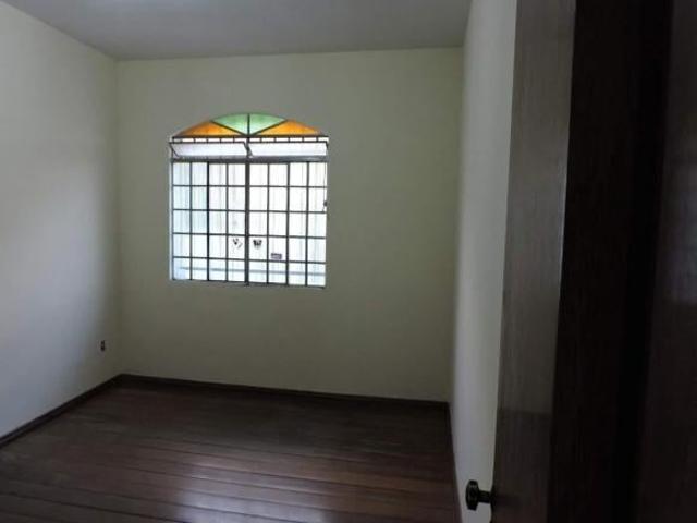 Casa à venda, 6 quartos, 1 suíte, 5 vagas, Palmares Belo Horizonte/MG