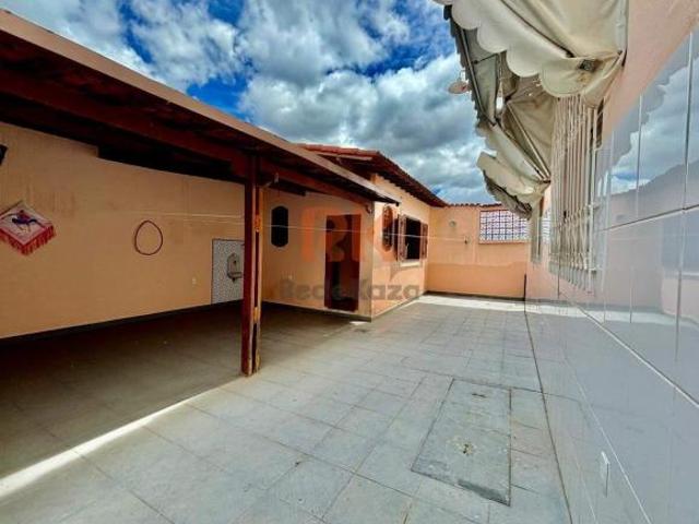 Casa à venda, 6 quartos, 3 suítes, 4 vagas, Planalto Belo Horizonte/MG