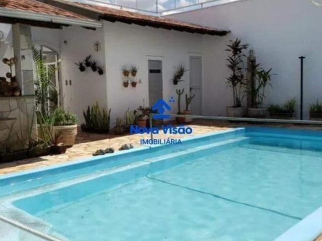 Casa à venda, 6 quartos, 4 suítes, 5 vagas, Parque das Américas Uberaba/MG