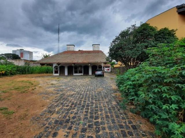Casa à venda 6 Quartos, 6 Suites, 4 Vagas, 2100M², São Benedito, Pindamonhangaba SP