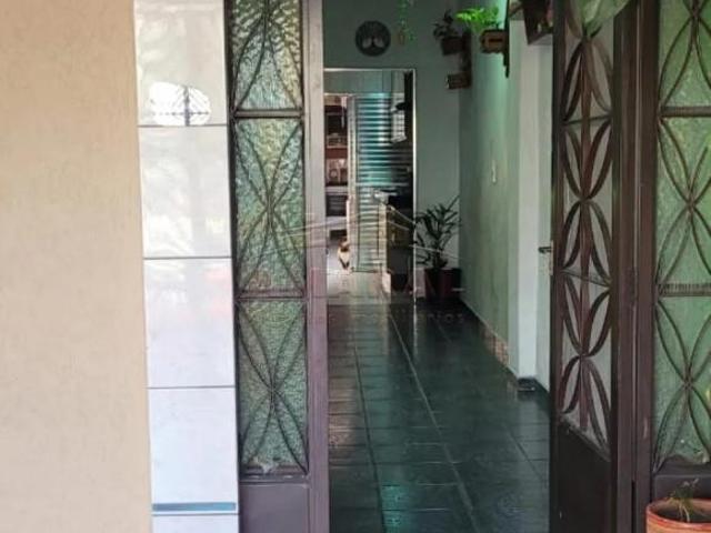 Casa á venda