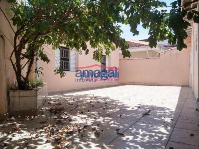 Casa à Venda