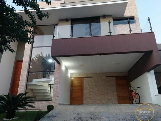 Casa à venda