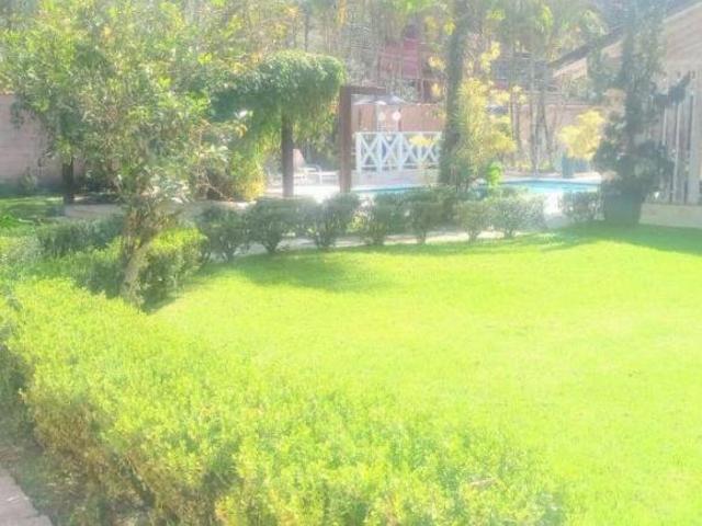 Casa á venda