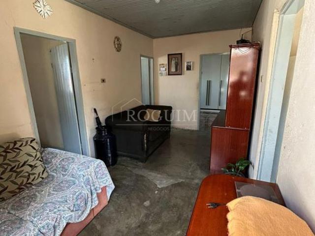 Casa a Venda 80m², 4 dormitórios, murada, doc OK, São Dimas Andrelândia MG
