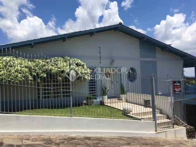 Casa com vista panorâmica à venda no Jardim das Acácias