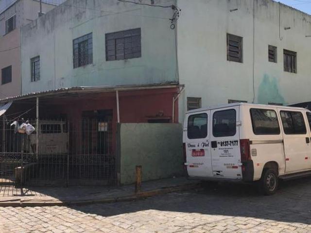 Casa à venda 8 Quartos, 2 Vagas, 250M², Ponte Alta, Aparecida SP