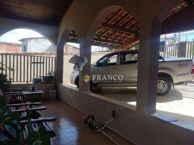 Casa à venda, 948 m² por R$ 1.600.000,00 Monte Belo Taubaté/SP