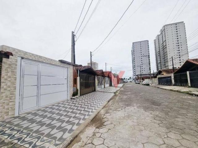 Casa à venda, 94 m² por R$ 680.000,00 Vilamar Praia Grande/SP