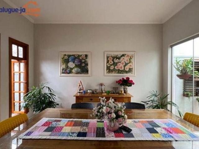 Casa à venda, 98 m² por R$ 650.000,00 Vila Branca Jacareí/SP