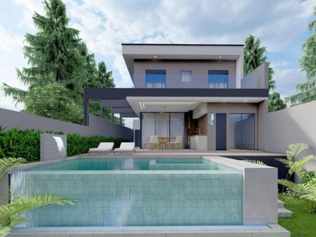 Casa á venda Cotia 1 km do rodoanel 167 m² 3 suítes, piscina 4 vagas de garagem