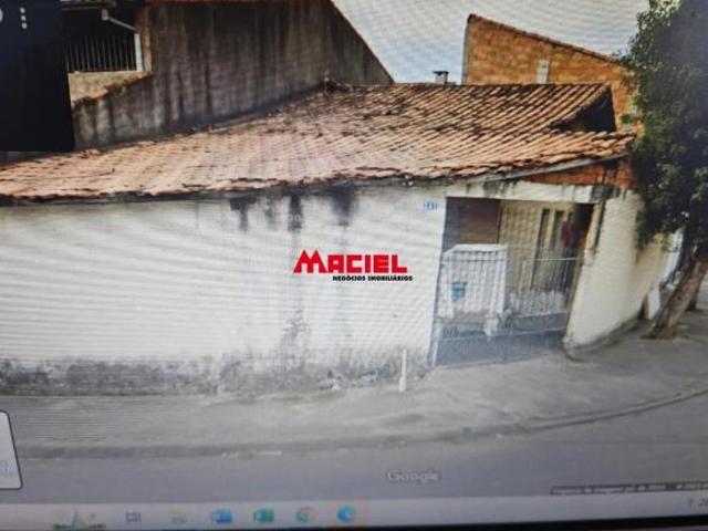 casa a venda co tres dormitorios precisa de reforma