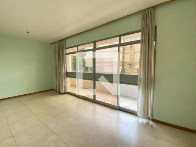 Casa à Venda Colégio Batista, 4 Quartos, 280 m² Belo Horizonte