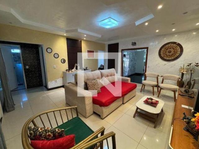 Casa à Venda Colônia Agrícola Samambaia, 3 Quartos, 400 m² Brasília