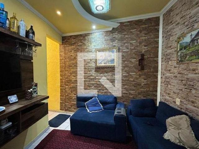Casa à Venda Colonial, 2 Quartos, 70 m² Contagem