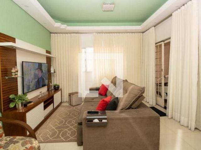 Casa à Venda Colonial, 4 Quartos, 294 m² Contagem