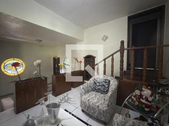 Casa à Venda Colonial, 4 Quartos, 380 m² Contagem