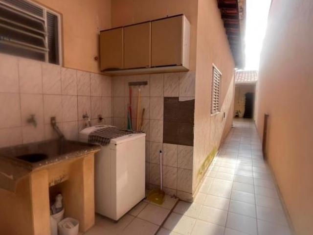 Casa a venda com ótima localização em Tatuí SP