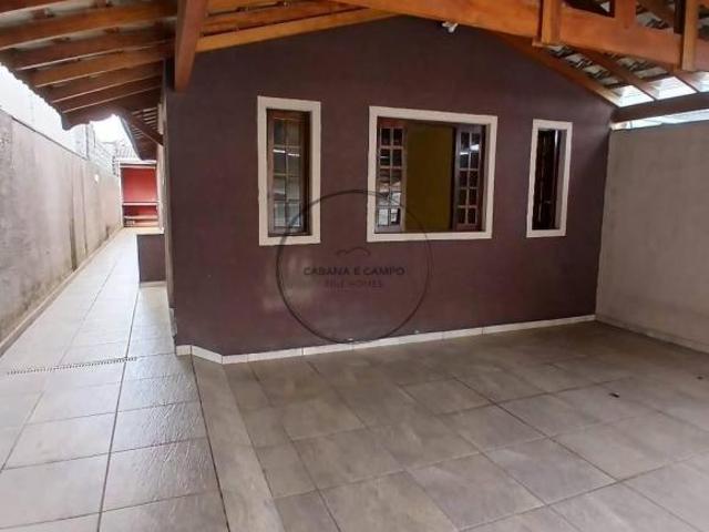 Casa à venda com dois dormitórios em Atibaia ESTUDA PERMUTA