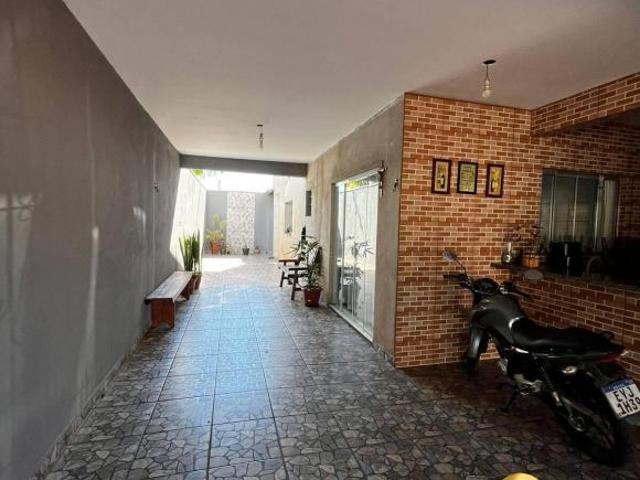 Casa à venda com excelente espaço e acabamento! em Atibaia!