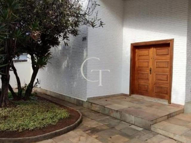 Casa á Venda com excelente localização na Vila Nova AL