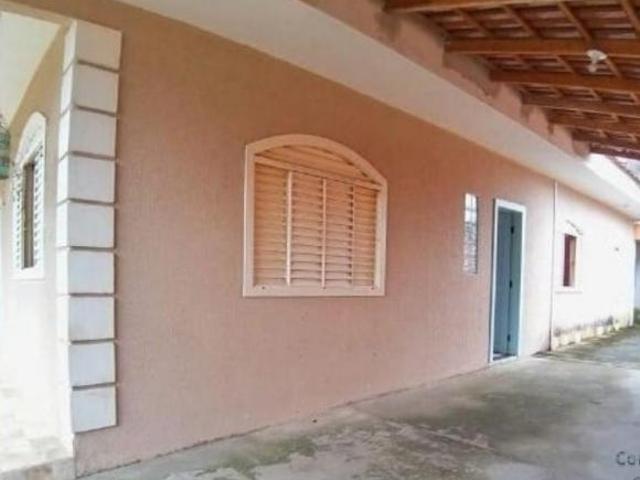 Casa a venda com edícula, 04 quartos c/suítes, churrasqueira, Praia de Santa Terezinha Pontal do Par
