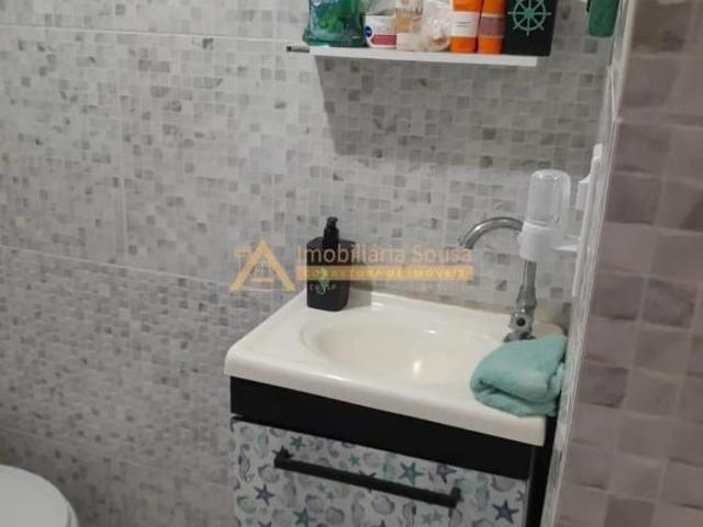 Casa à venda, com edícula e garagem para vários automóveis 02 dormitórios + 01 dormitório na edícu
