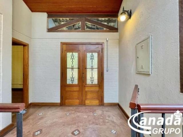 Casa A Venda Com Estilo, Privacidade, Natureza!