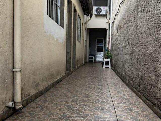 Casa à Venda com Garagem no Jardim Silveira Barueri | R$ 585 Mil