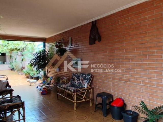 Casa á venda com Hidromassagem e Sauna no Campos Elísios Ribeirão Preto