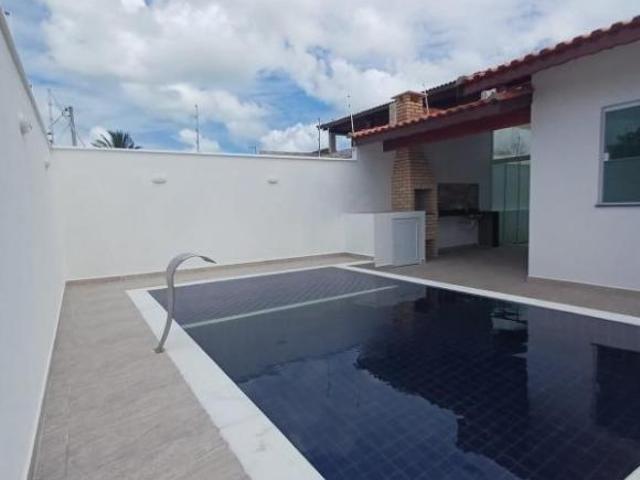 Casa à venda com piscina, 3 quartos no Jamaica lado praia – Itanhaém