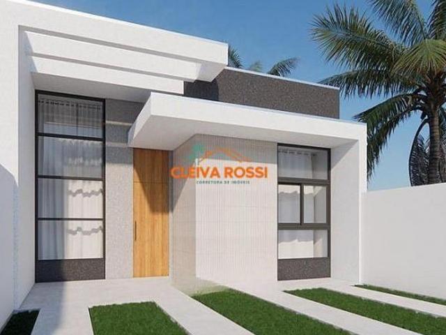 Casa á Venda com Piscina e Suíte Matinhos