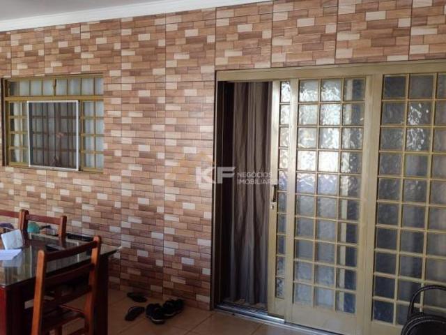 Casa à venda com piscina no Bairro Cândido Portinari Ribeirão Preto/SP
