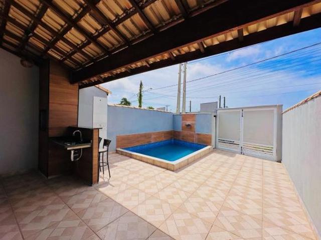 CASA A VENDA COM PISCINA NA PRAIA EM ITANHAÉM COM 02 QUARTOS
