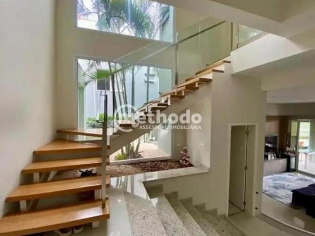 Casa à venda com piscina, Parque das Quaresmeiras, Campinas, SP