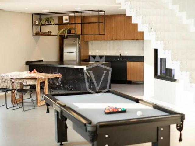 Casa à venda com piscina, Residencial Phytus Itupeva/SP