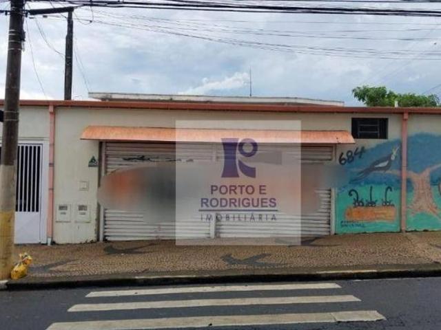 Casa à venda com ponto comercial n Jd Aurélia em Campinas/SP