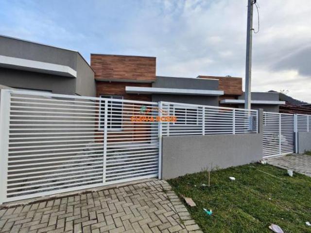 Casa á venda com suíte Matinhos