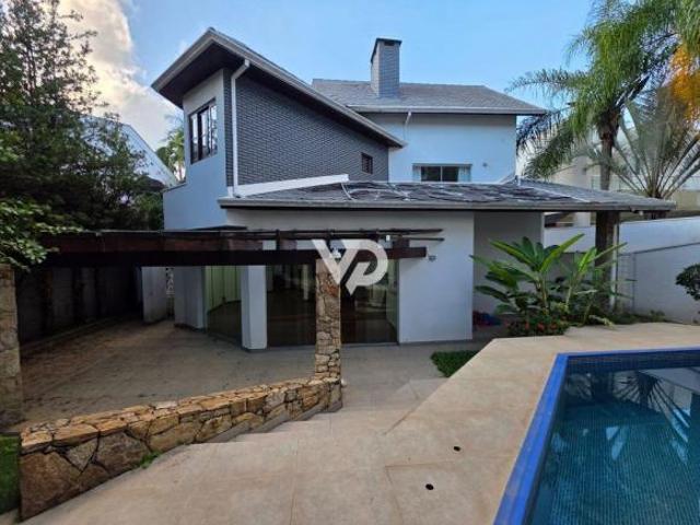 Casa à venda com suíte no piso térreo no Alpha 2 Alphaville Oportunidade!