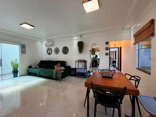 Casa a venda com suite e piscina no Nossa Senhora das Gracas em Mogi Mirim SP