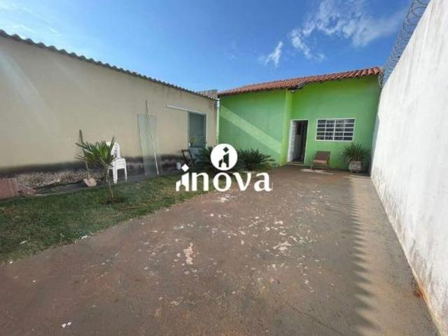 Casa a venda com sala comercial no bairro Anatê