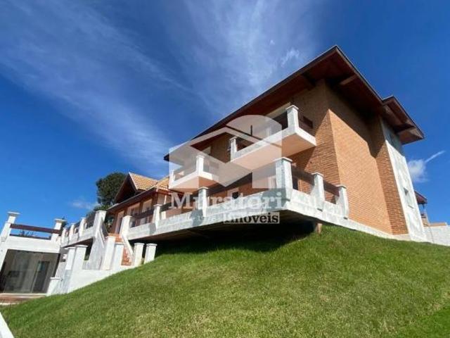 Casa à venda com vista deslumbrante!