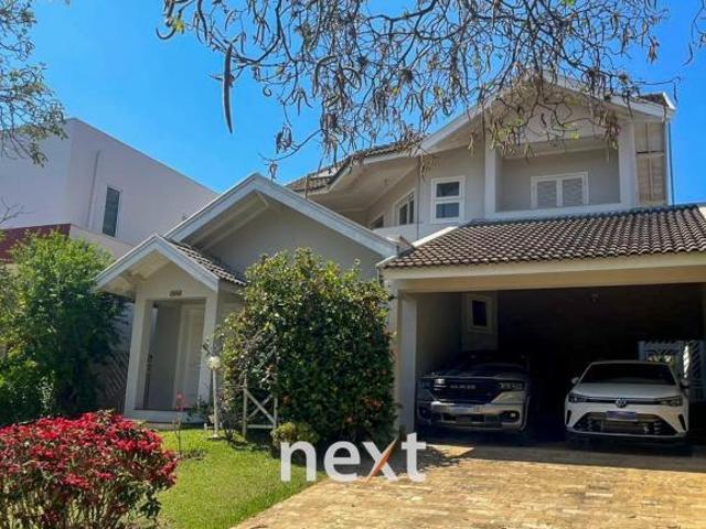 CASA À VENDA COM 04 DORMITÓRIOS NO CONDOMÍNIO RESERVA COLONIAL EM VALINHOS/SP