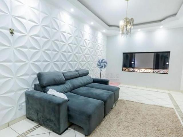 Casa á venda com 04 dormitórios e 195m² no Parque Erasmo Assunção Santo André/SP